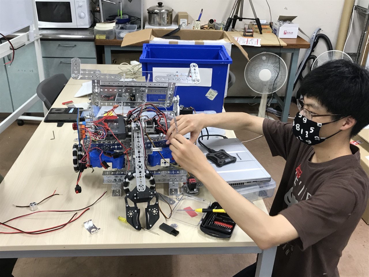 若年者ものづくり競技大会に向けて③ ロボット学生実験教材技能五輪 アカテリアル株式会社