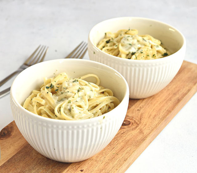 Pasta in cremiger Kräuter Sahne Soße ALL IN ONE mix dich glücklich Thermomix Rezepte