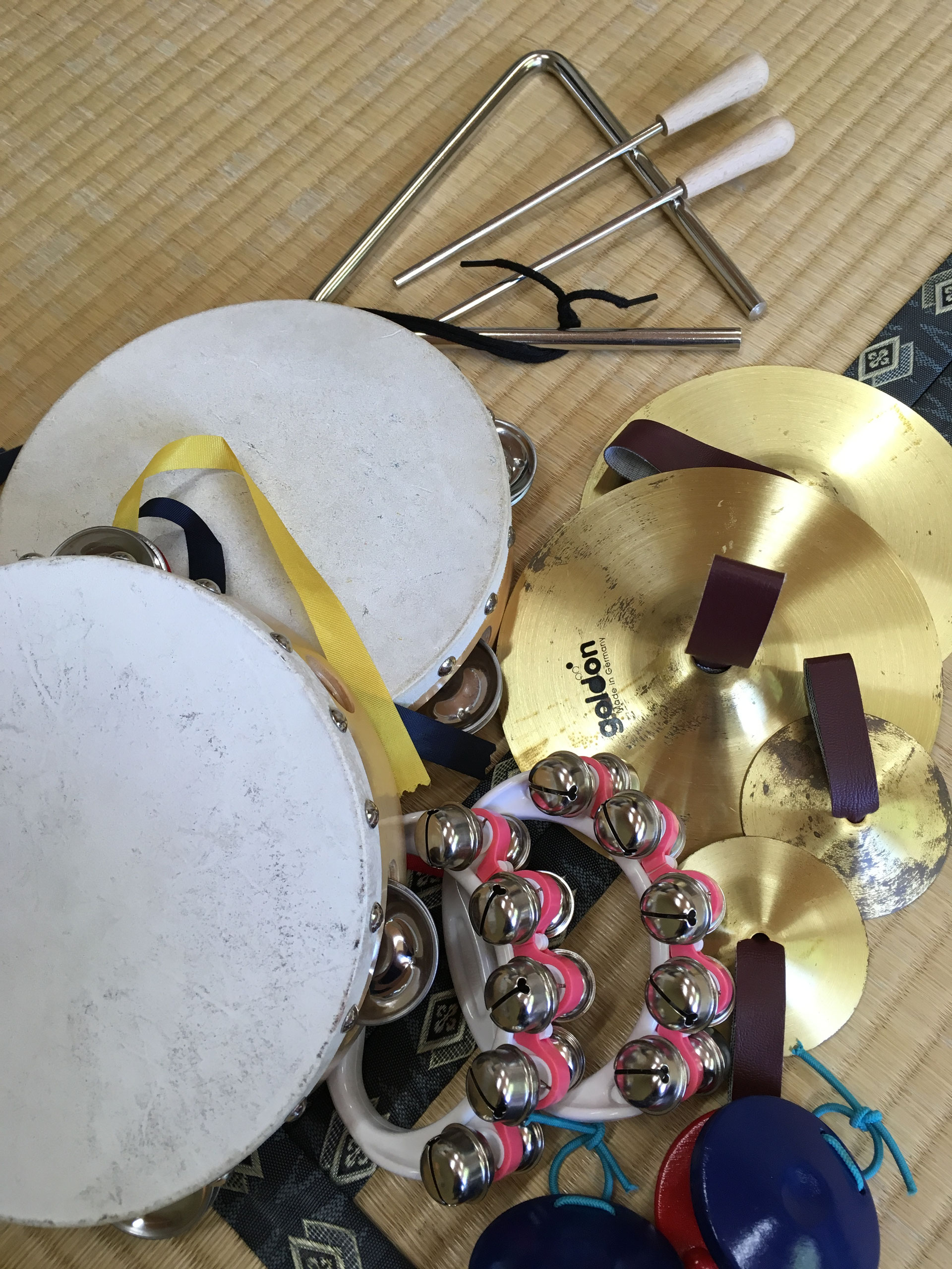 たくさんの楽器 - 東長崎cocoiroリトミック・ピアノ教室