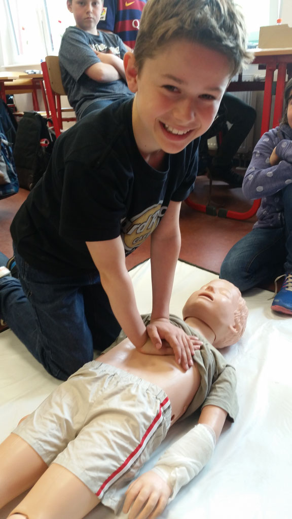 Erste Hilfe für Kinder - Erste Hilfe Ausbildung - DONOMED