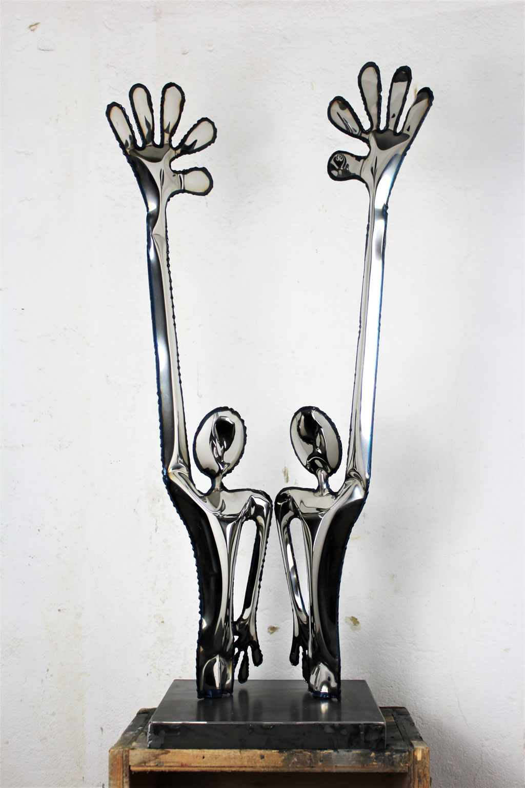 SANTI FLORES. SCULPTOR. CONTEMPORARY ART - Santi Flores. Artist ...