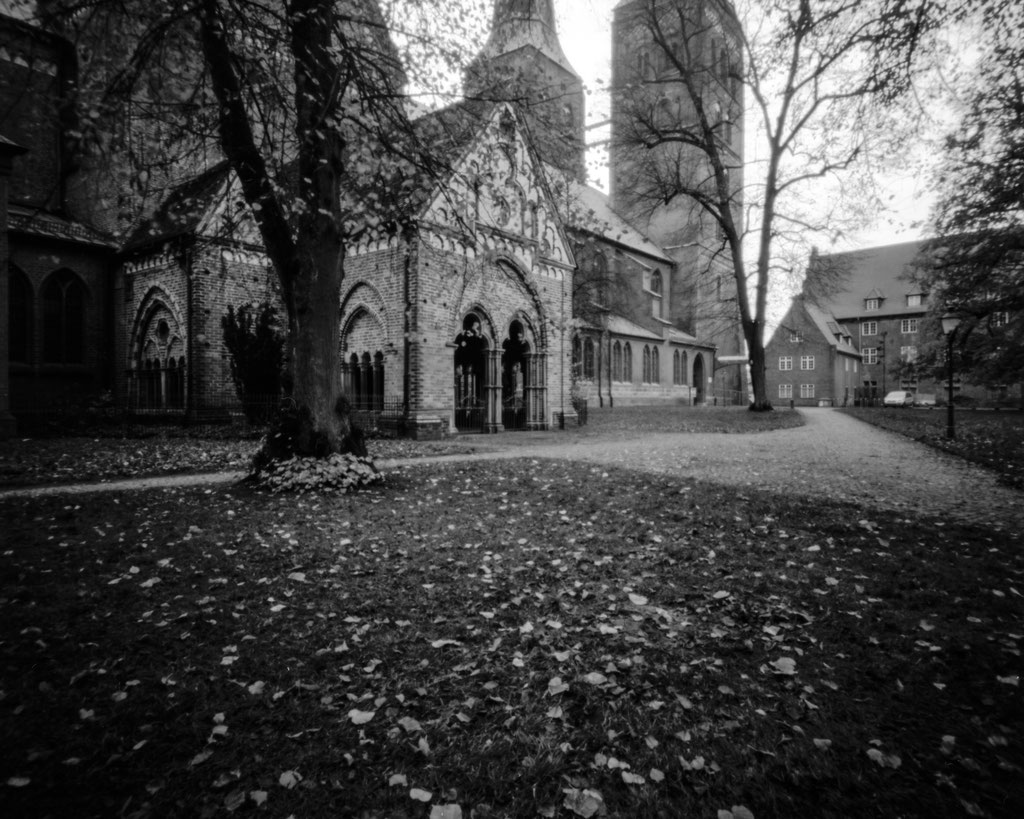 4x5 pinhole photography with a HARMAN TiTAN - FollowTheGrain.de