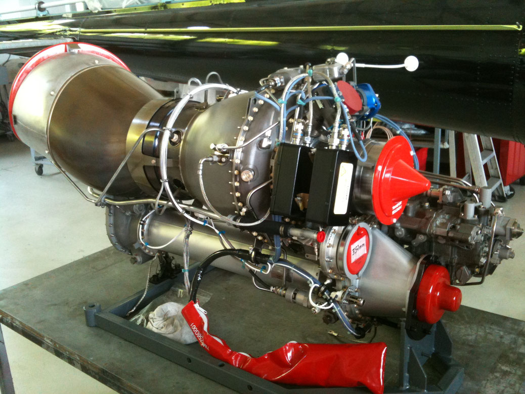 Engine Maintenance - Helicopter Engineering Management