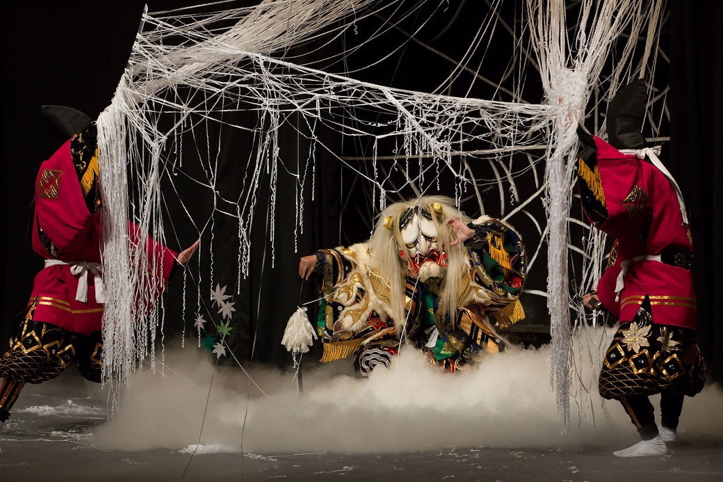 Katsuragi-san (Tsuchigumo) - Enjoy Kagura In Kitahiroshima-cho!