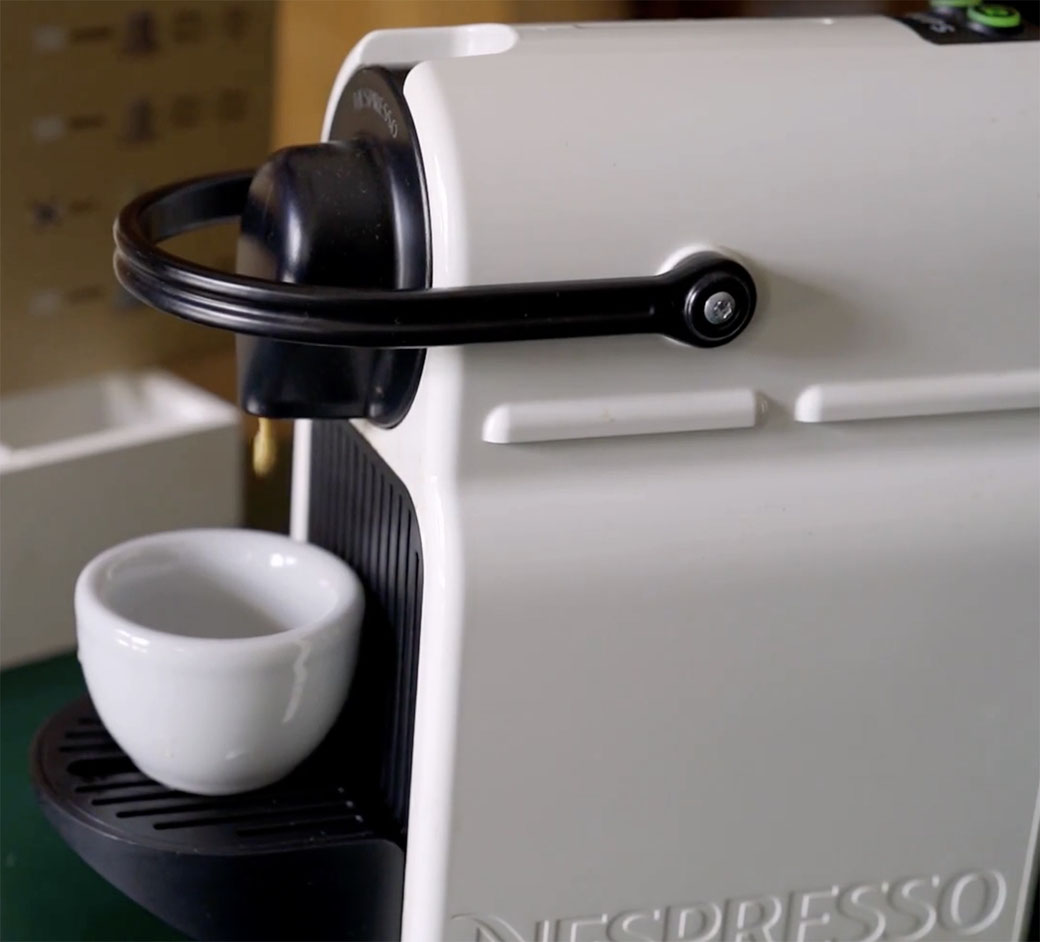 Macchinetta Nespresso otturata, cosa fare? Cause e soluzioni ...