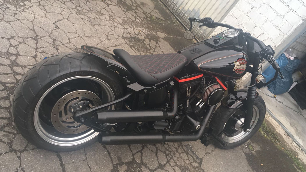 HARLEY DAVIDSON FXST FAT BOY - jg-bobbergarages Webseite!