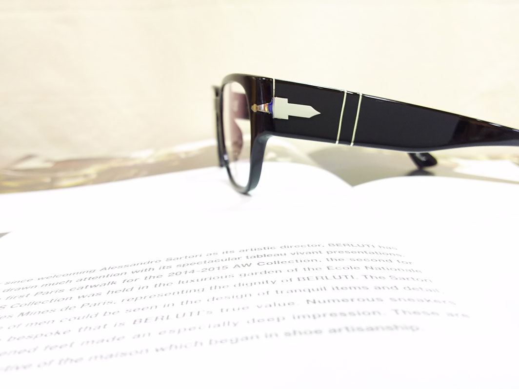 Persolエレガンスな黒セルモデル3245。 - optica morikawa