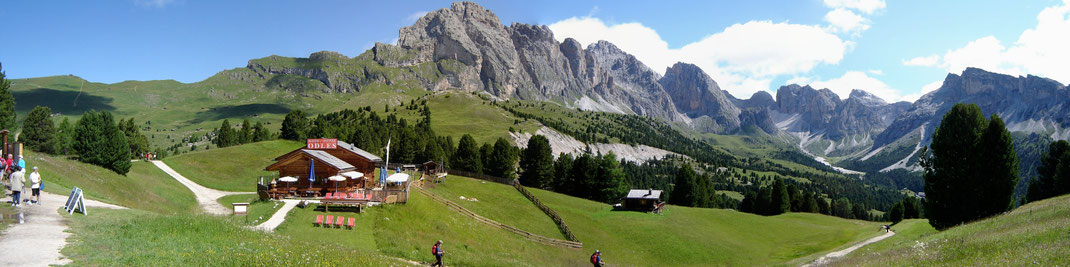 Seceda Bahn : Dolomiten-Seceda - Sie hat eine gesamtlänge von 2045,46 ...
