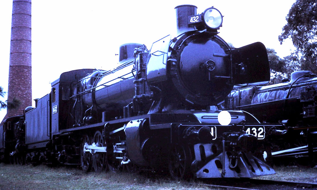 Section B - Victoria - worldtour1975-6