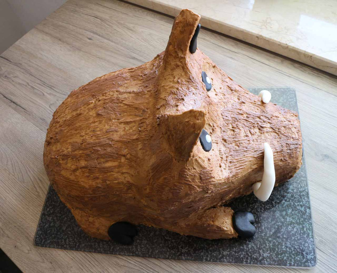 wild boar cake - let your sweet dreams come true