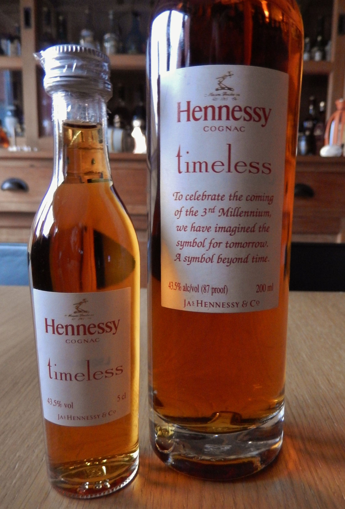 Mini Bottles - Website of donhenny-hennessycollector!