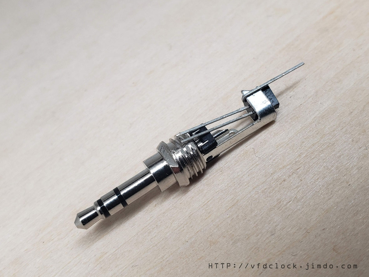 Create a DS18B20 Digital Temperature Sensor with 3.5mm Audio Jack ...