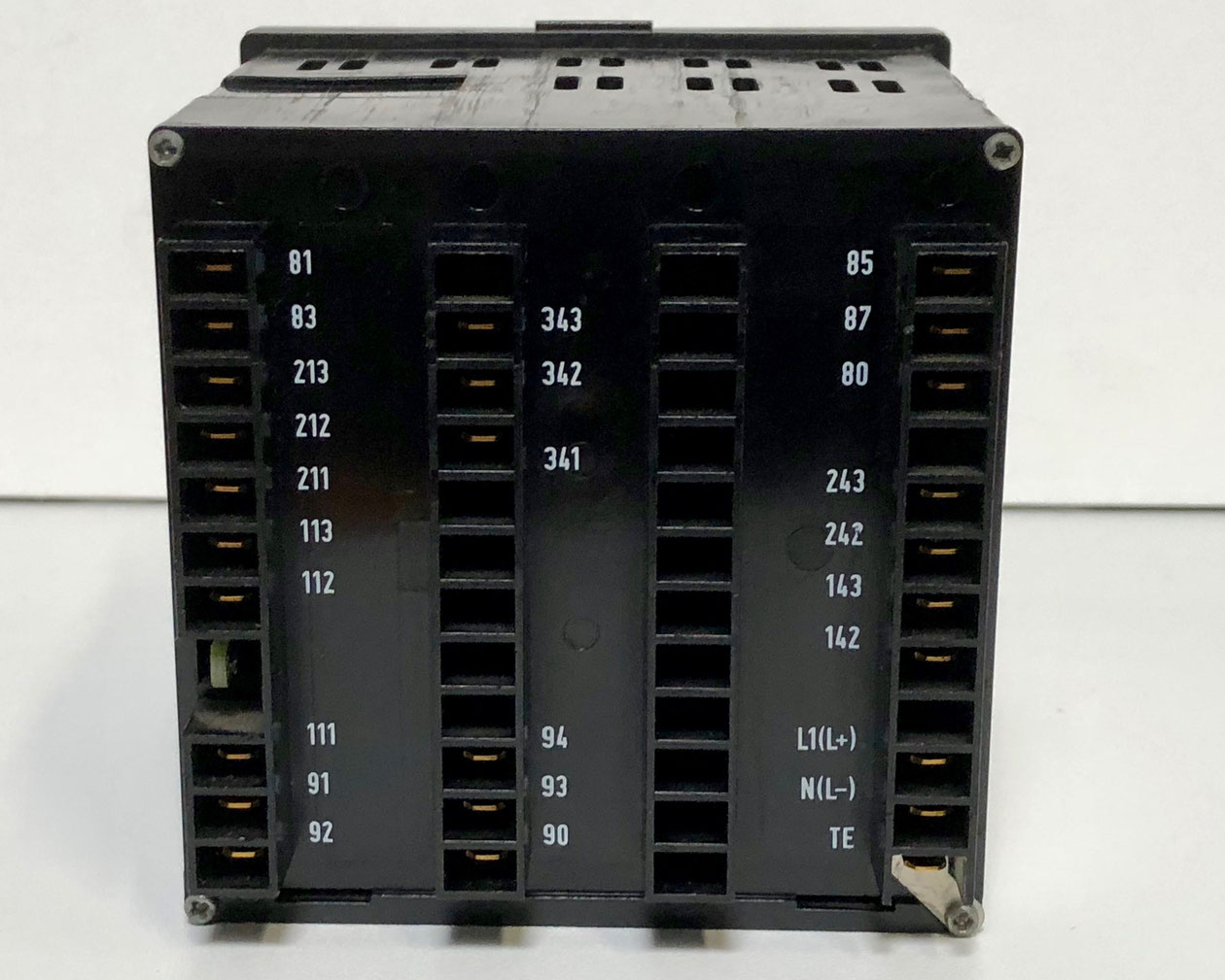 JUMO Electric Controllers - I.S.S. INDUSTRIAL & SHIP SERVICES BV