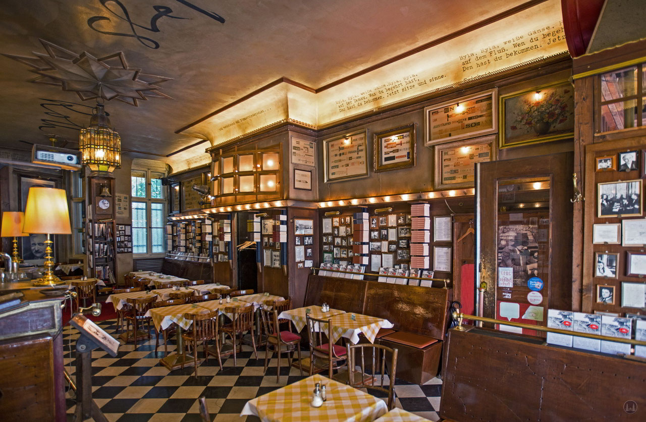 Die Joseph-Roth-Diele - Zeit-fuer-Berlin.de