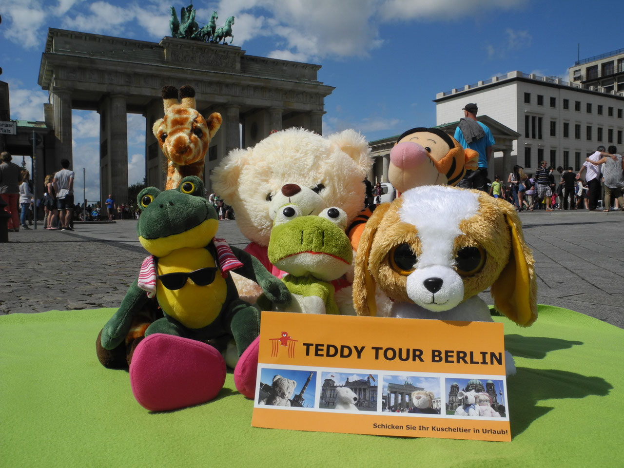 TEDDY TOUR BERLIN - Holidays for cuddly toys - Das Original: Teddy Tour ...