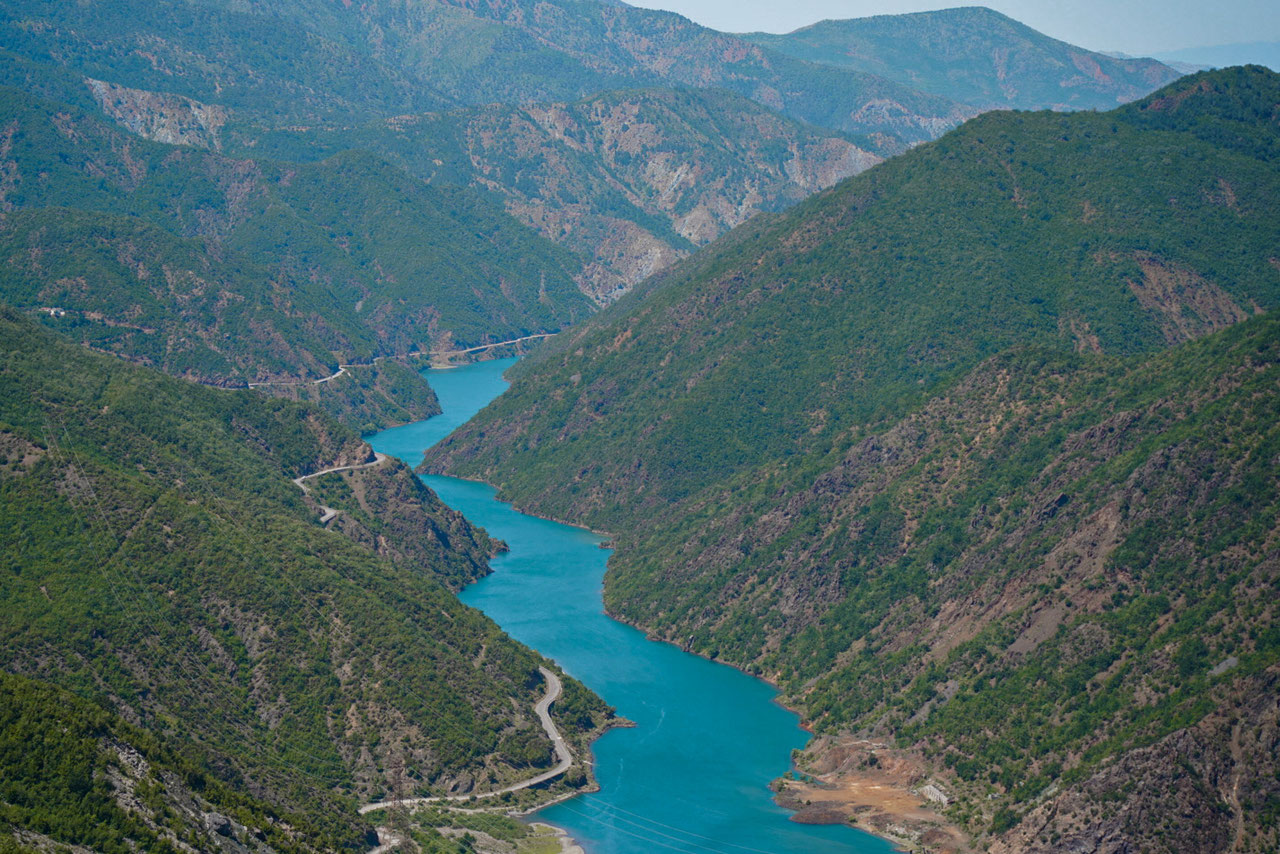 Koman-Stausee: Alles was du wissen musst! - roasn