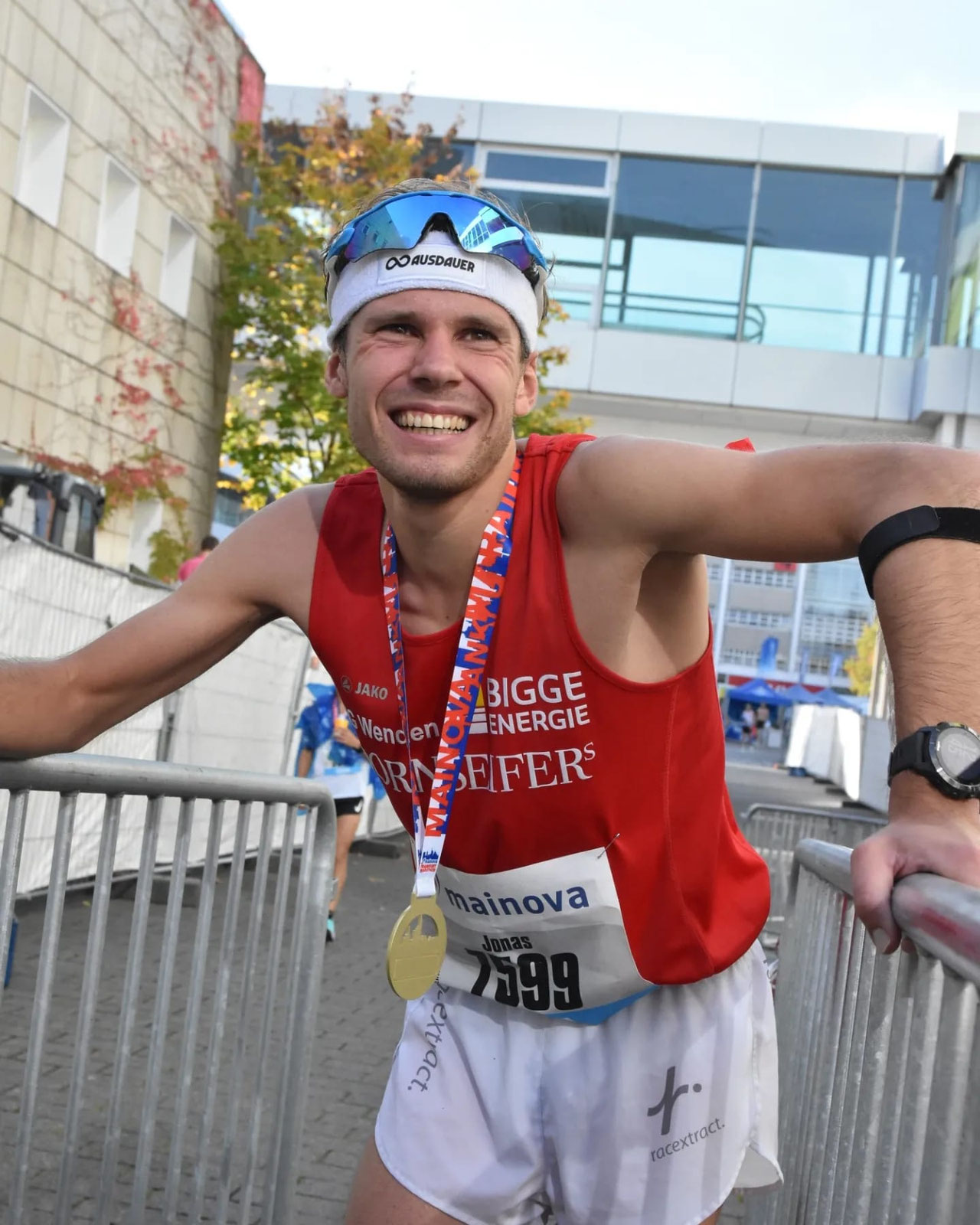 Jonas Hoffmann läuft neuen Kreisrekord im Marathon - SG Wenden