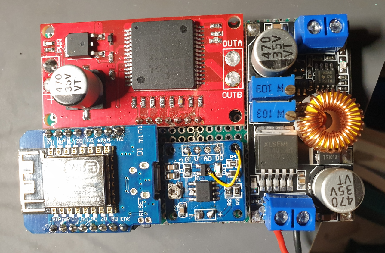 Reference - arissi.eu - ATmega STM ESP8266 ESP32 kontrolerji, arduino senzorji