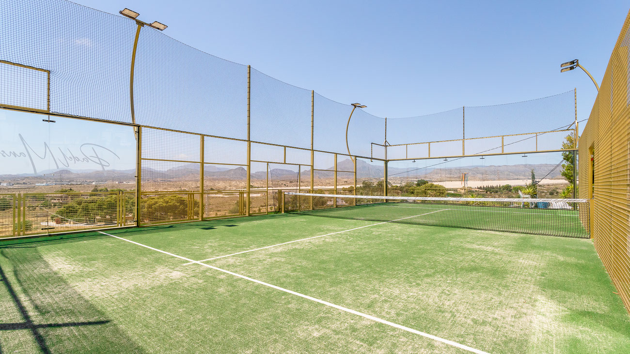 Photos Padel - www.padelmansion.com