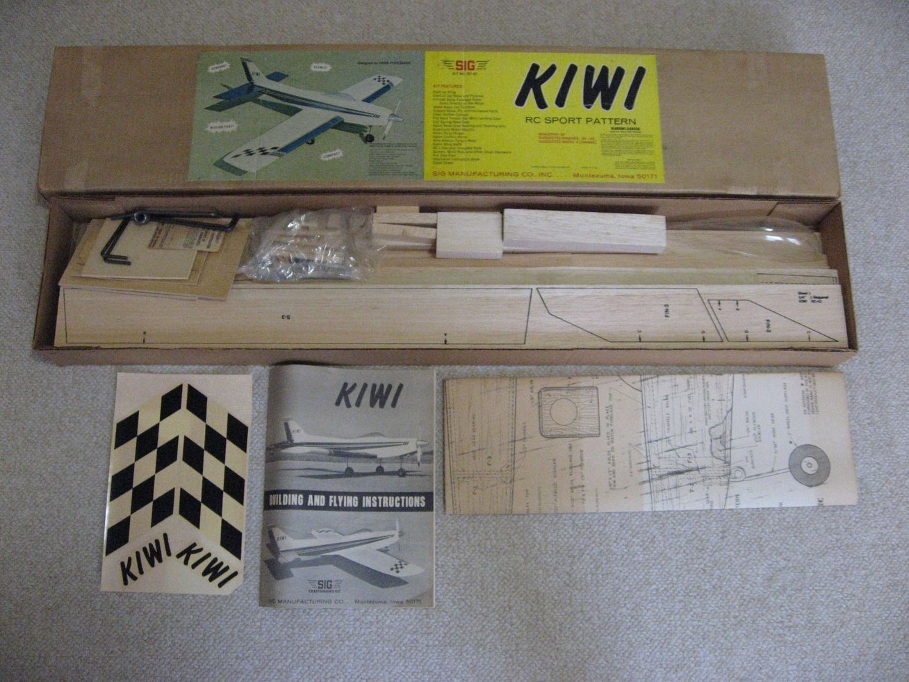 SIG RC Kits 41-60 - SIG's Model Aircraft Kit and ARF History