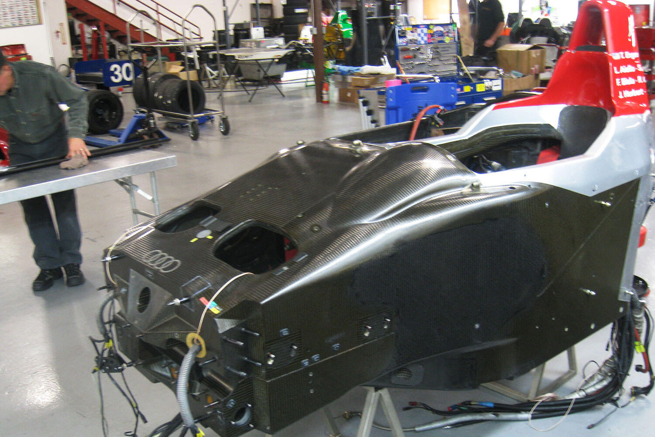 Carbon Cars - HUENEFELD NDT