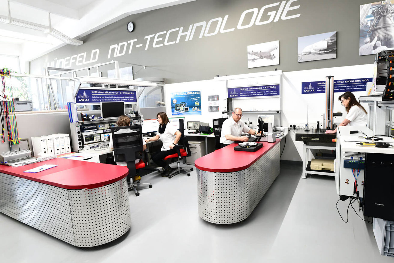 Calibration ultrasonic Test devices - HUENEFELD NDT