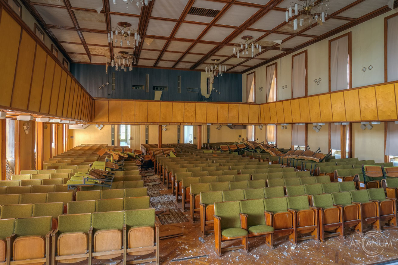 Nazi Elite School - Arcanum Urbex