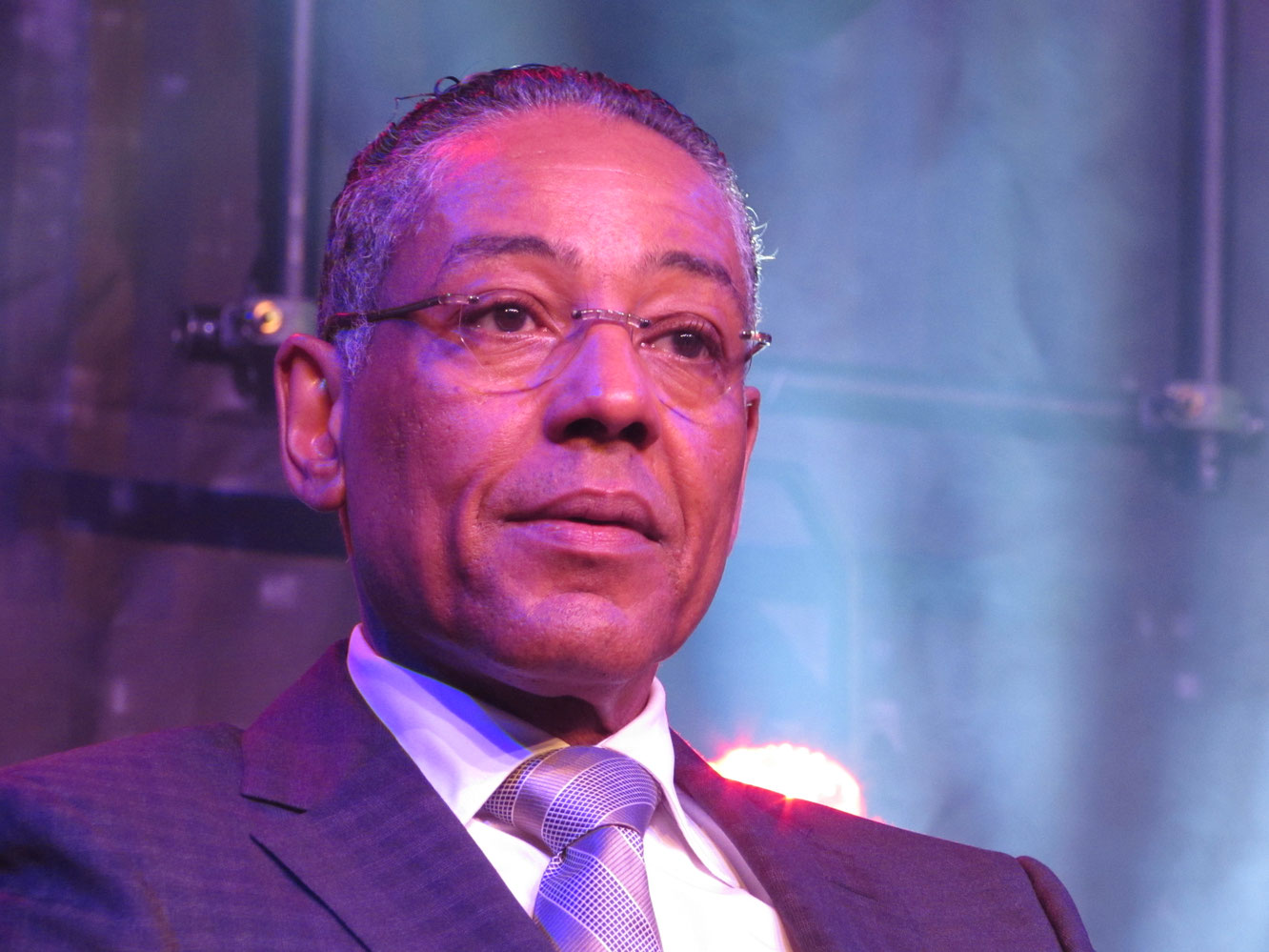 Giancarlo Esposito - Conmose