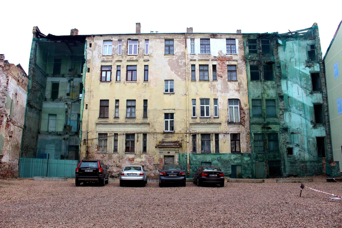 Riga haunted house walk - journeytodesign.com