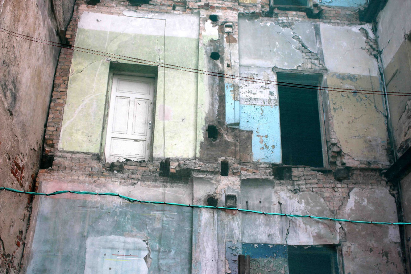 Riga haunted house walk - journeytodesign.com