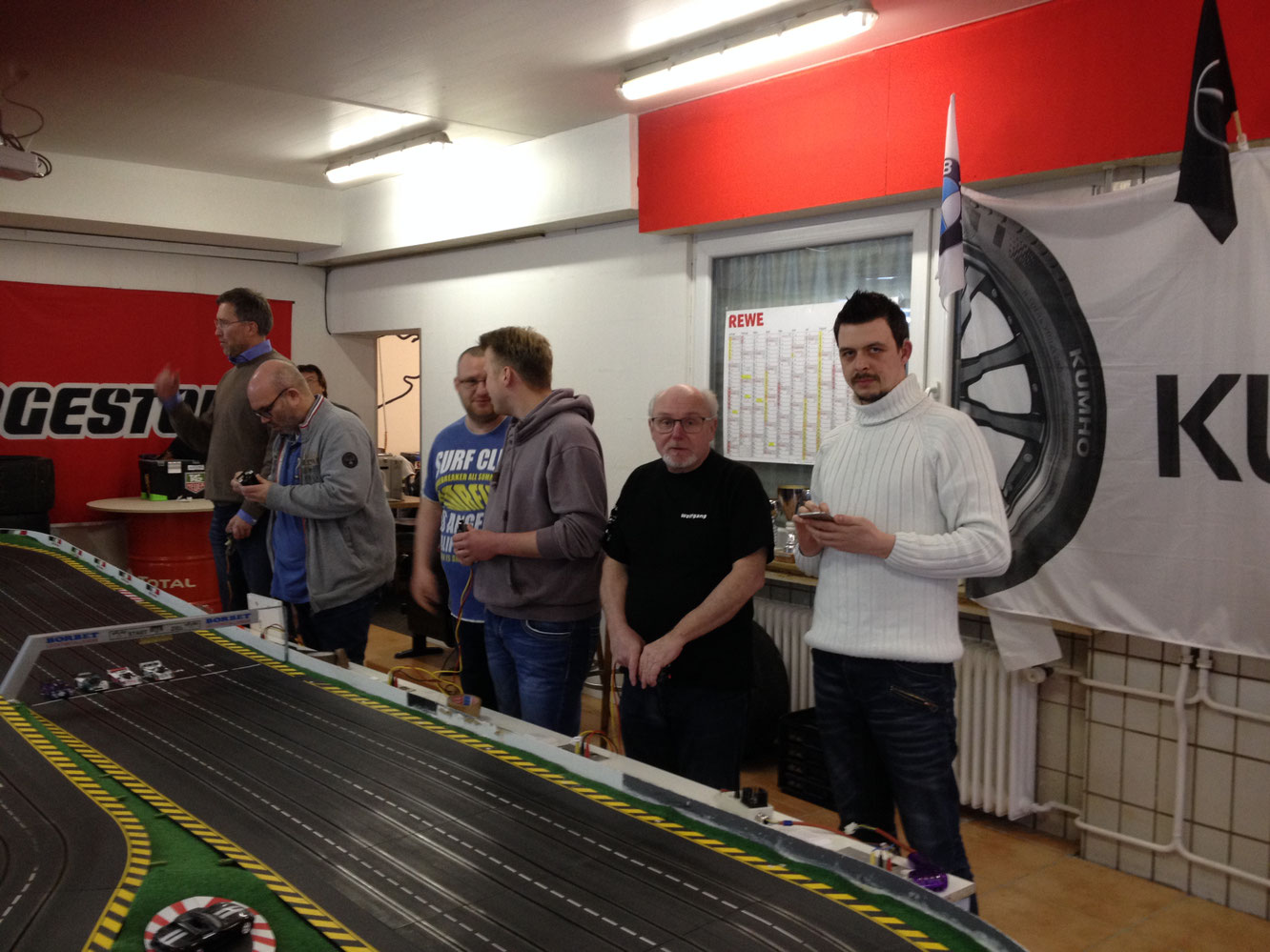 Hans Bickenbach gewinnt in Derne - slotracing-dortmunds Webseite!