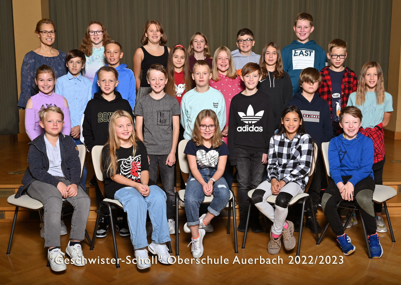 Klassenfotos Schuljahr 2022/2023 - Geschwister Scholl Oberschule Auerbach/Vogtland
