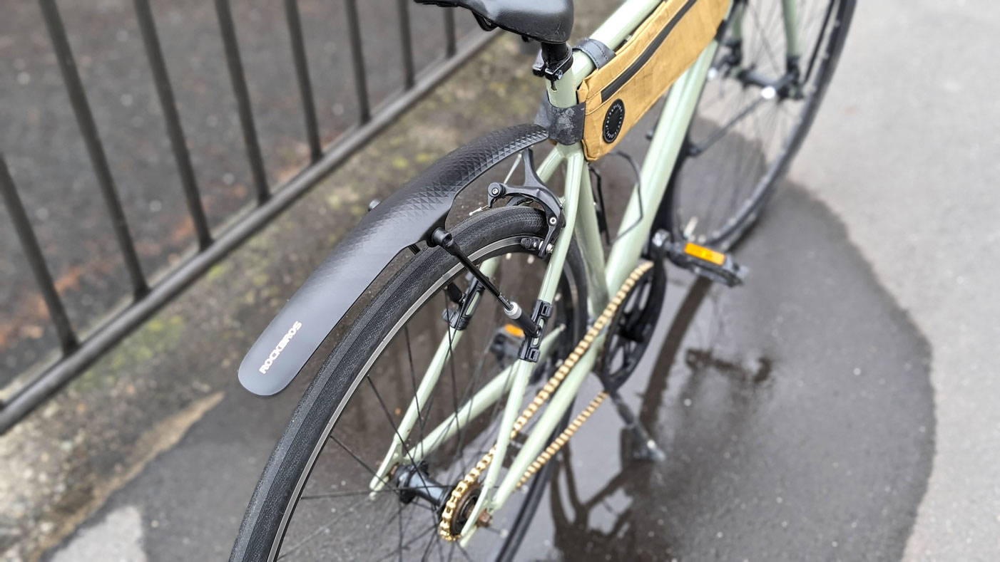 210億円ブランドのROCKBROSが開発した【コスパ最強】の究極にカッコいい泥除けフェンダーを紹介 - GRAVEL ROAD HACK/グラベルロードハック