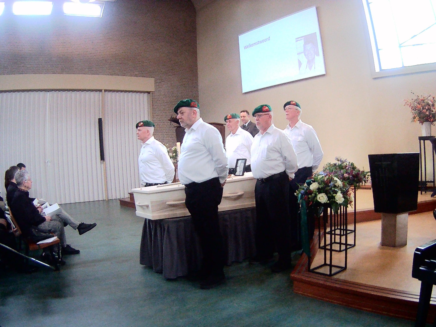 Uitvaart Gerrit Veldhuizen - De Website Marinier Commando!