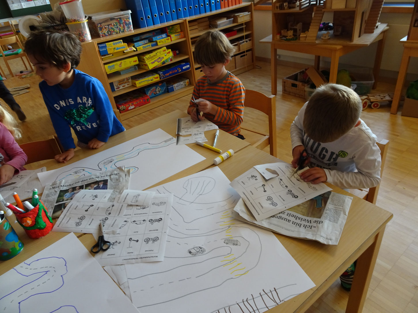 Thema Strassenverkehr, Partnerarbeit im KG - schule-steinerberg