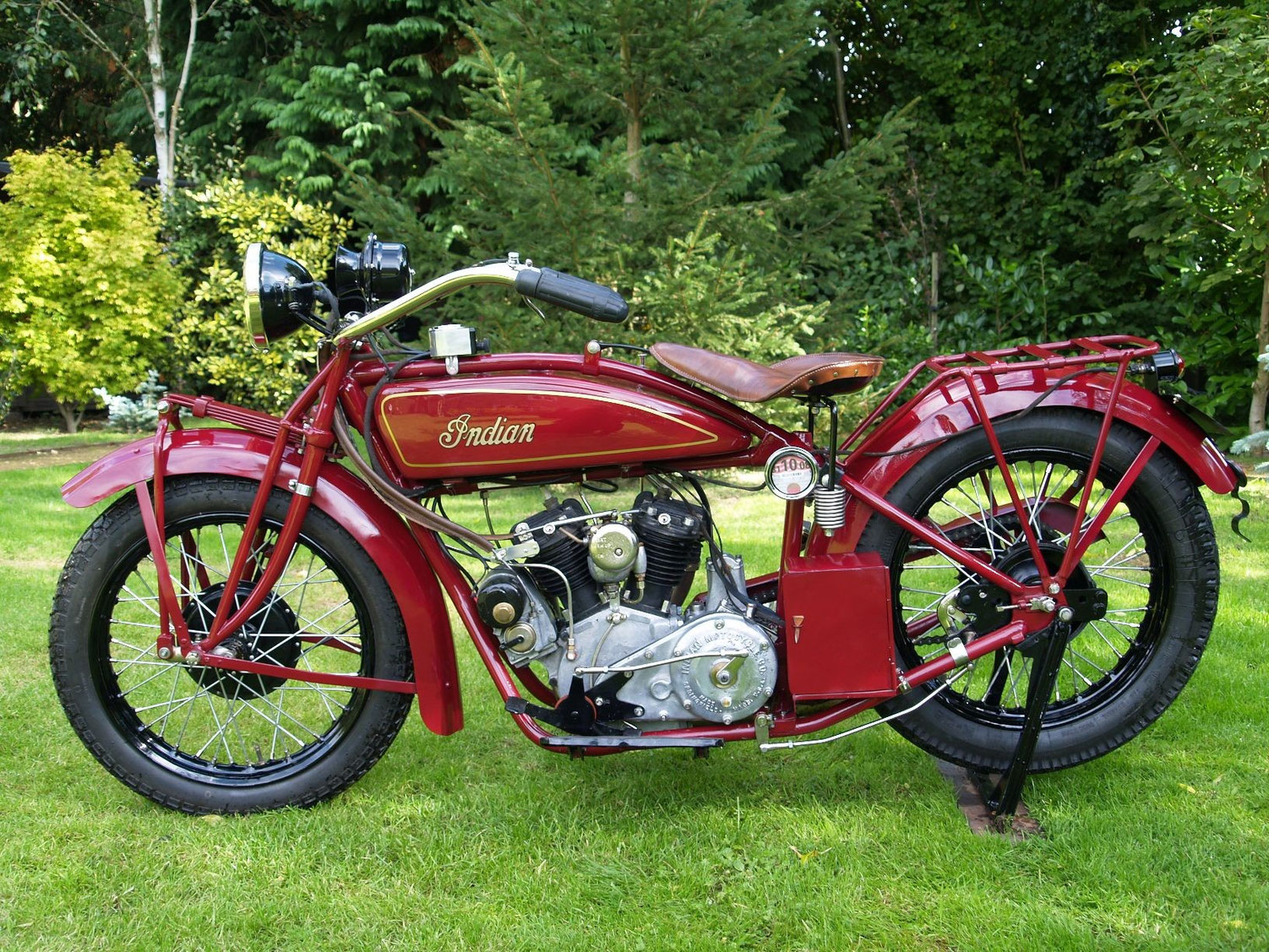 INDIAN Vintage - Klassische Motorräder -Oldtimer- BMW-BSA-Triumph ...