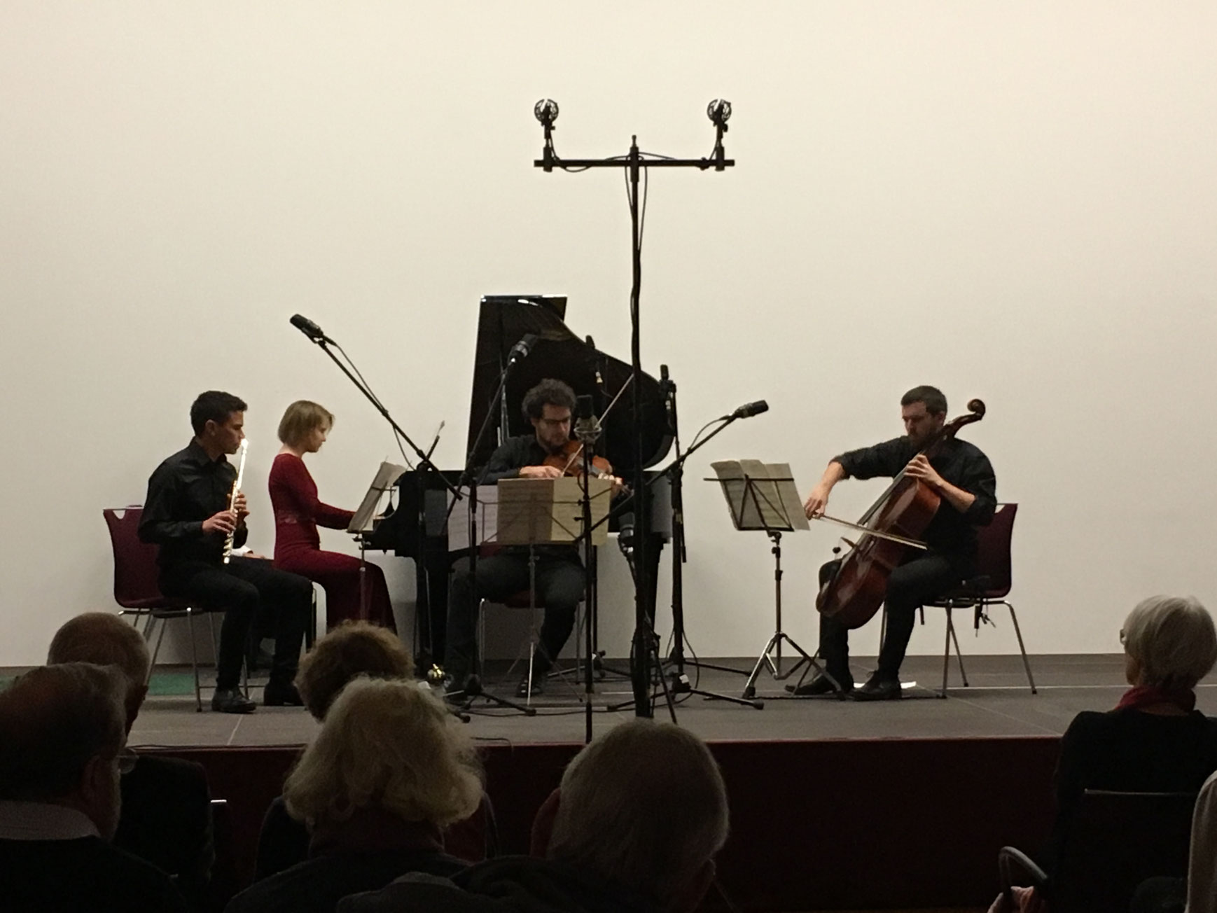 Echospore – Florence Millet - Florence Millet, Pianist