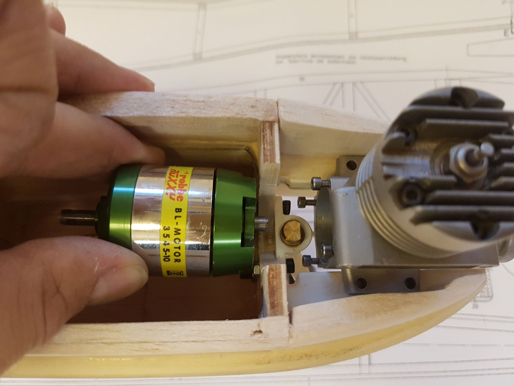 TAXI von Graupner - RC Modellbau - TH-Concept Modellbau