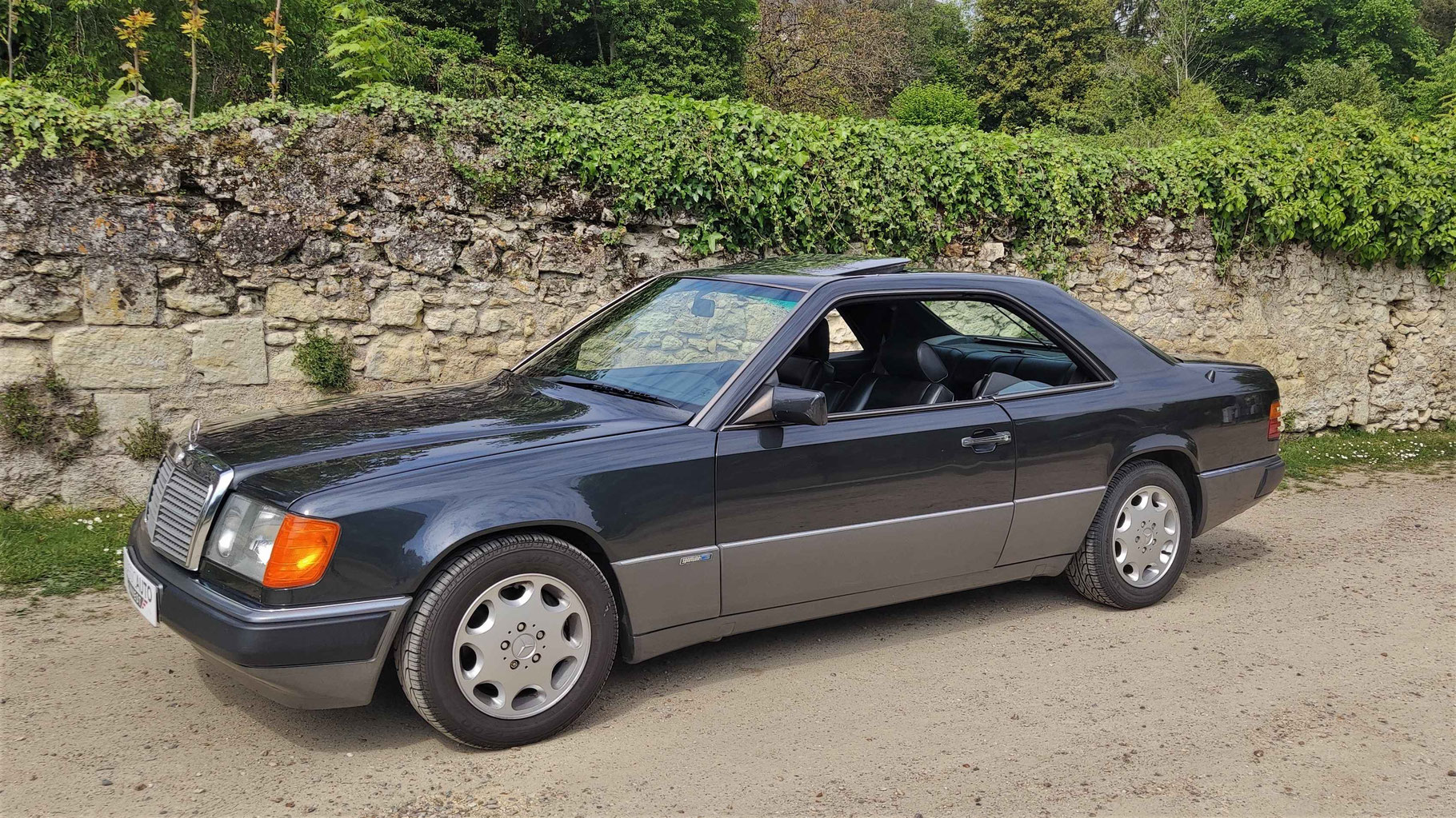 Mercedes 300 CE 24 à vendre - Classic Auto Invest