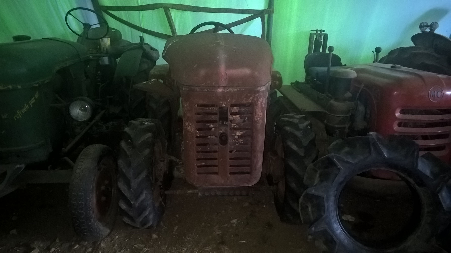 Tracteur Eron Meroni - Site de tracteurdevigne3