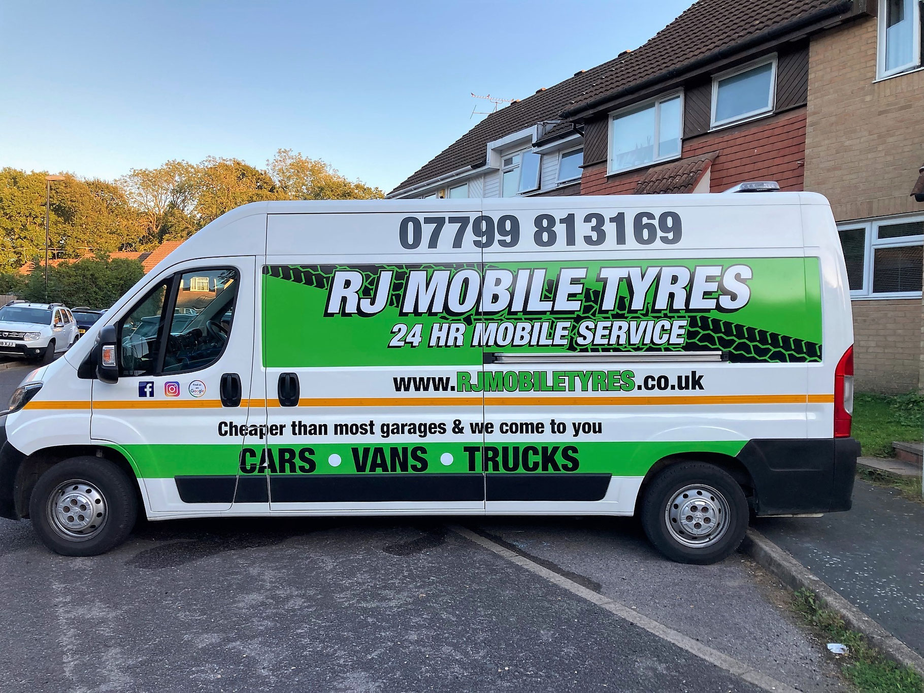 Contact - R J Mobile Tyres Service