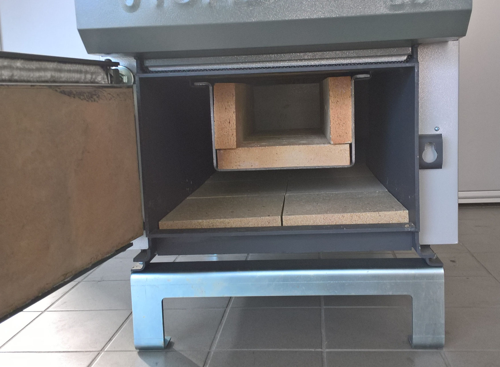 Vigas 16 LC - Caldaia a legna fiamma rovesciata 16 kW con sonda Lambda ...