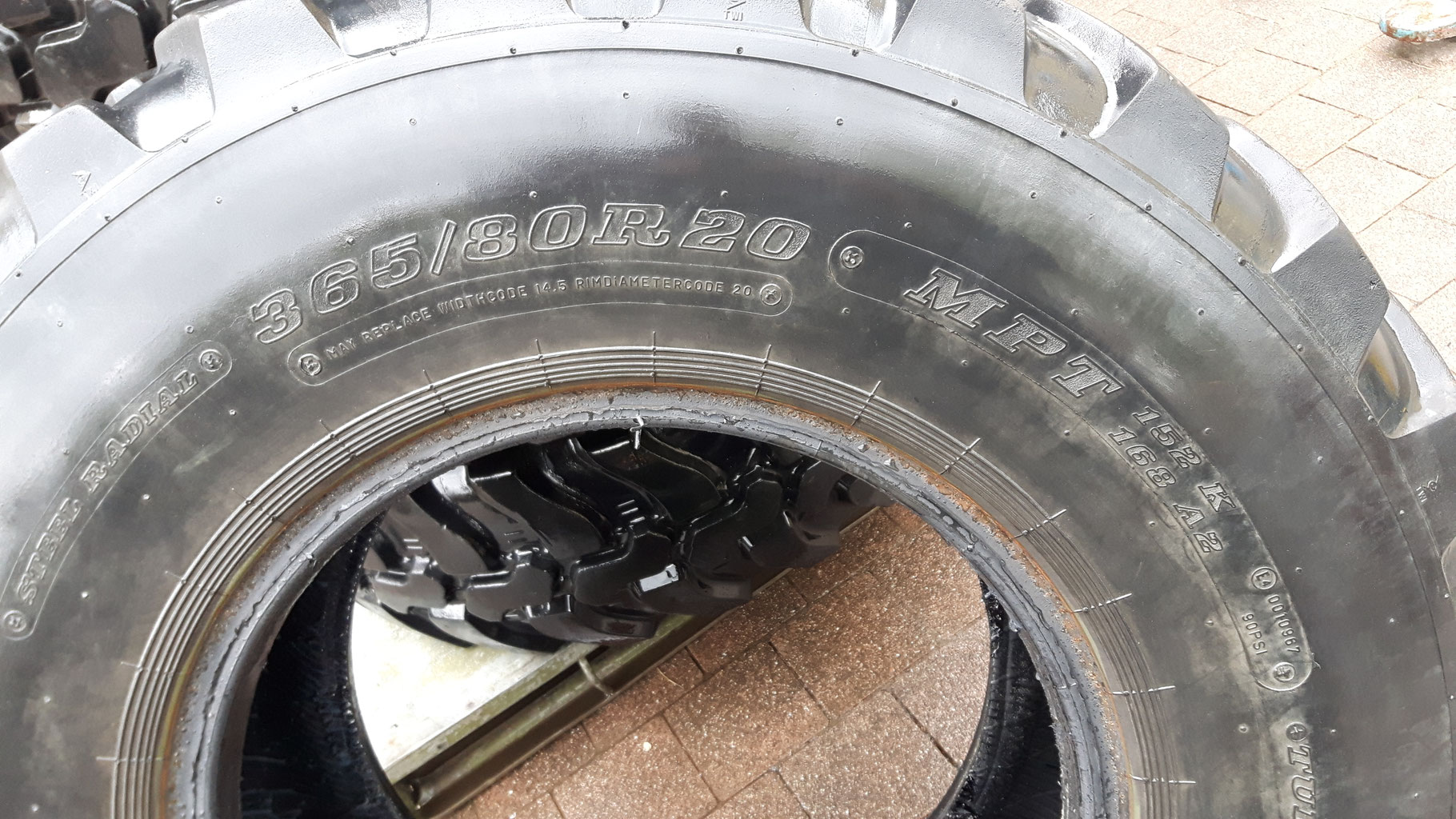 14.5R20 (365/80R20) - burhan1989baylans Webseite!