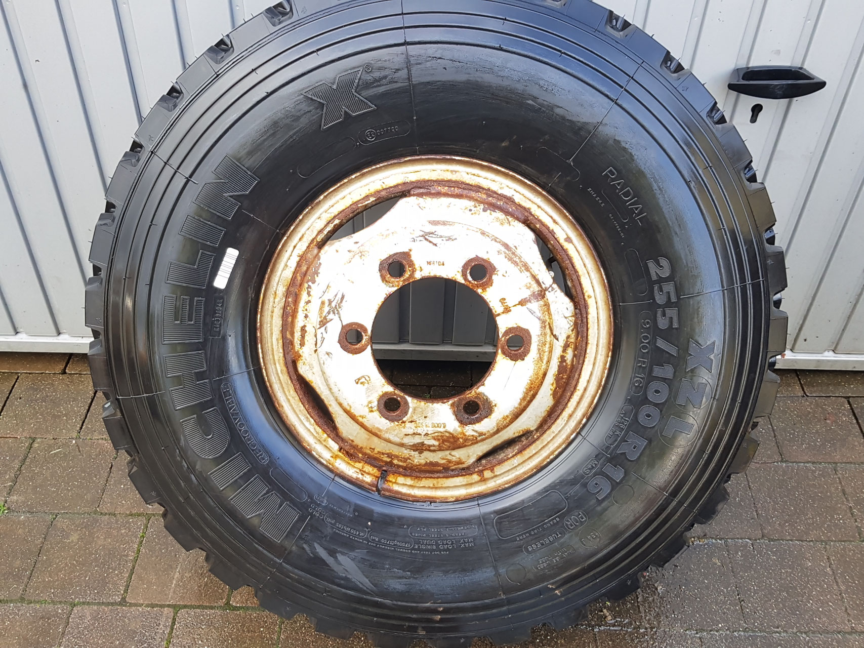 255/100r16_Michelin_XZL_126K_M+s_Neu_DOT: 15/16_9.00r16_900r16 ...