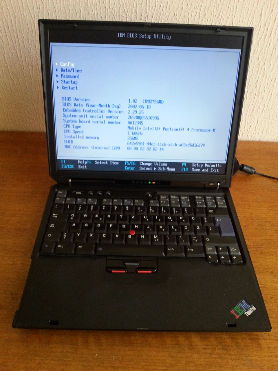 IBM Think Pad R32 - shoppingoscas Webseite!