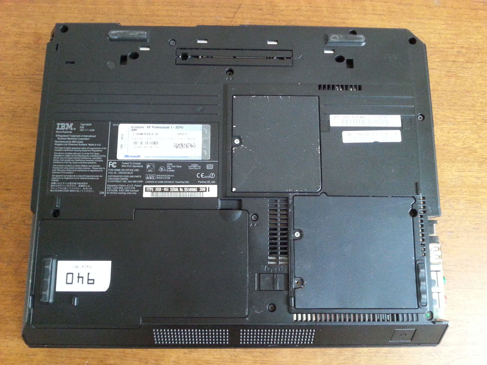 IBM Think Pad R32 - shoppingoscas Webseite!