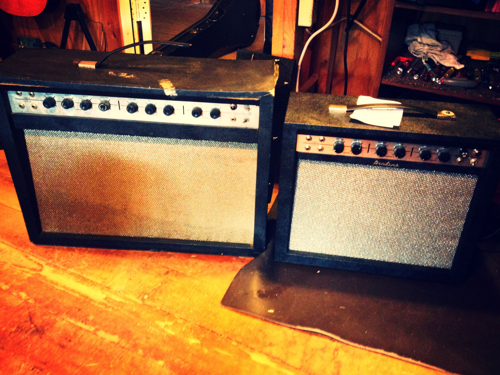 Vintage Tube Amp Repair and Restoration - Echoluxe Music Guitars Tube Amps