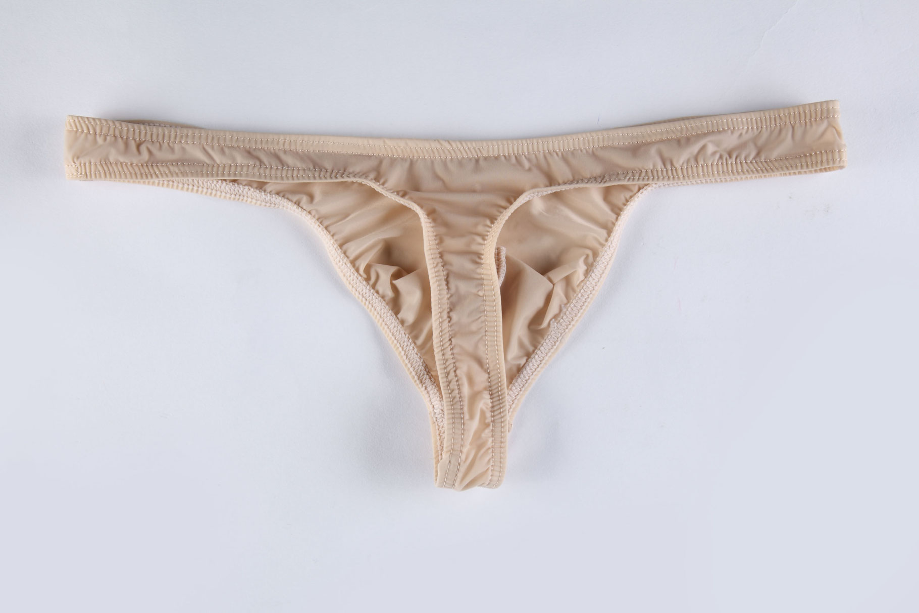 Stringkalsong Teddy Beige | Herrunderkläder på nätet för den självsäkra ...