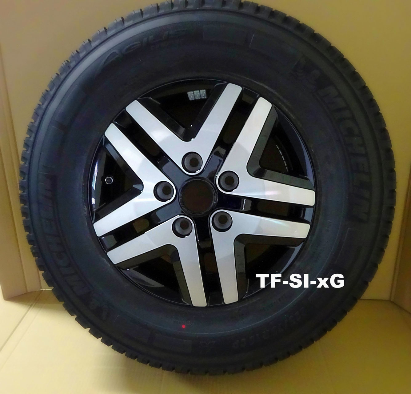 Wohnmobil 3-Achser Felgen Räder - Ramto.de - Wohnmobil Felgen ...