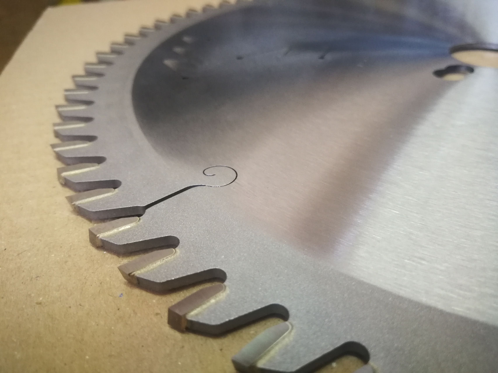 - 500 Wood - Rip-cut and cross cut saw blades - CAS TECH SHOP! Easy and ...